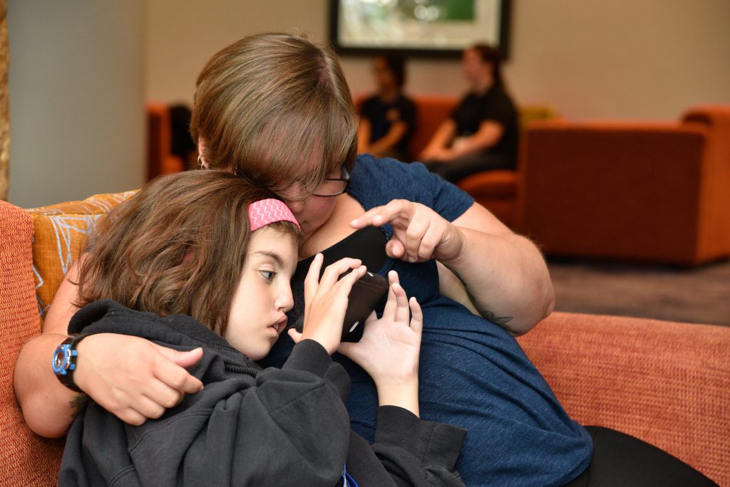 Communication « Charge Syndrome Foundation